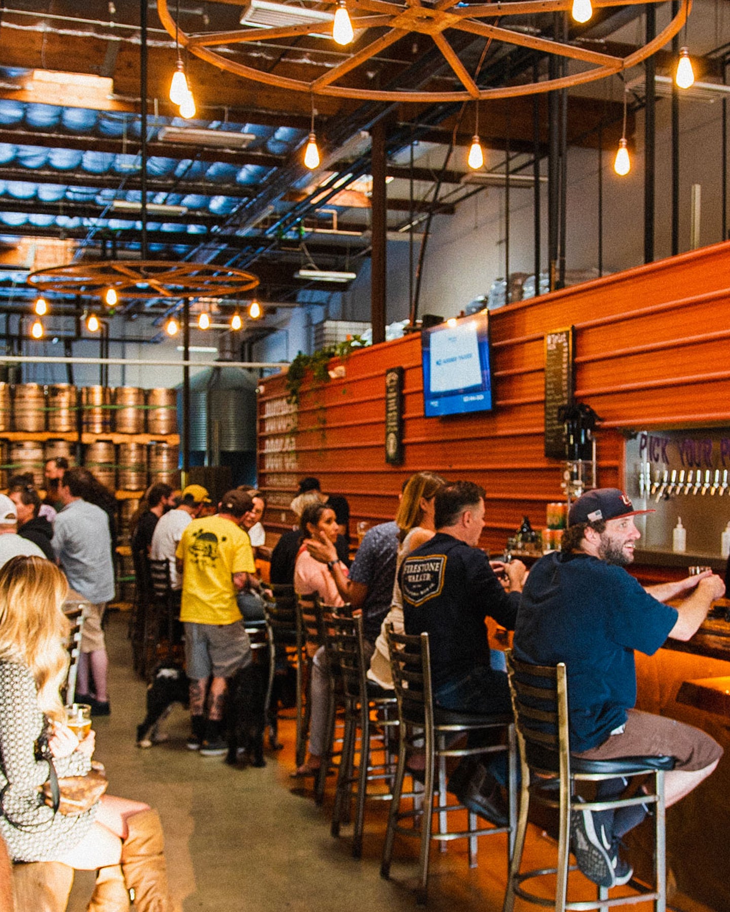 Brewery Taproom – Burgeon Beer Company